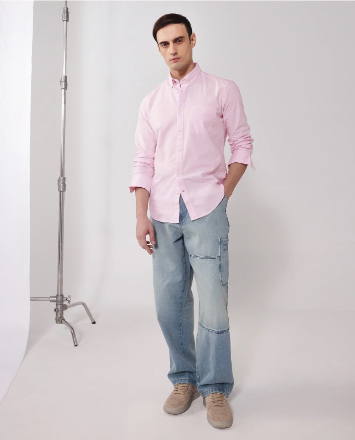 How to Style Sky Blue Jeans: 10 Shirt Outfits That Always Look Fresh