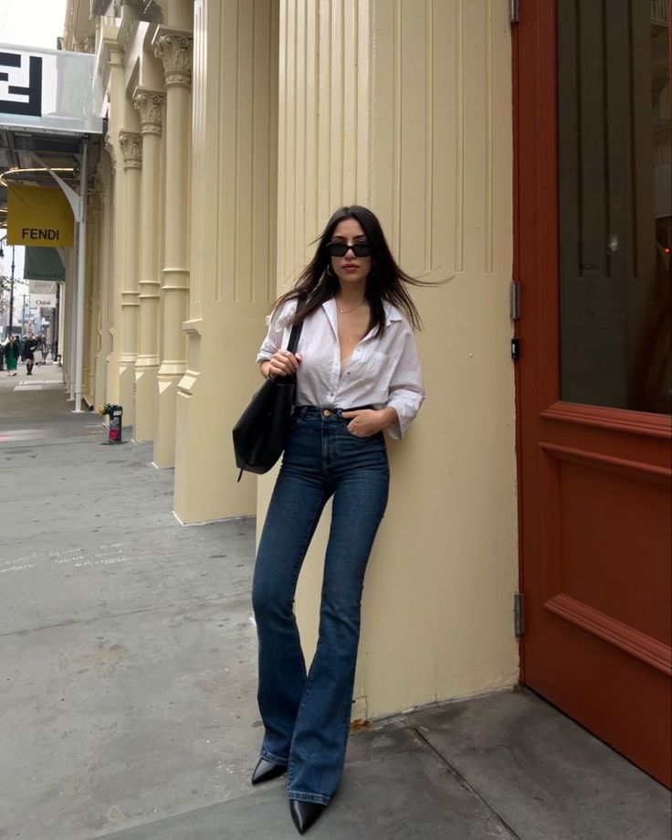Best Shoes To Wear With Flare Jeans
