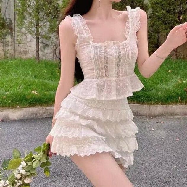 Coquette Outfits: Embrace Playful Elegance with the Coquette Aesthetic