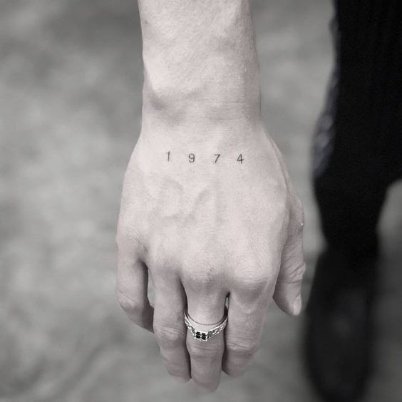 25 Cool Simple Tattoo Ideas For Men