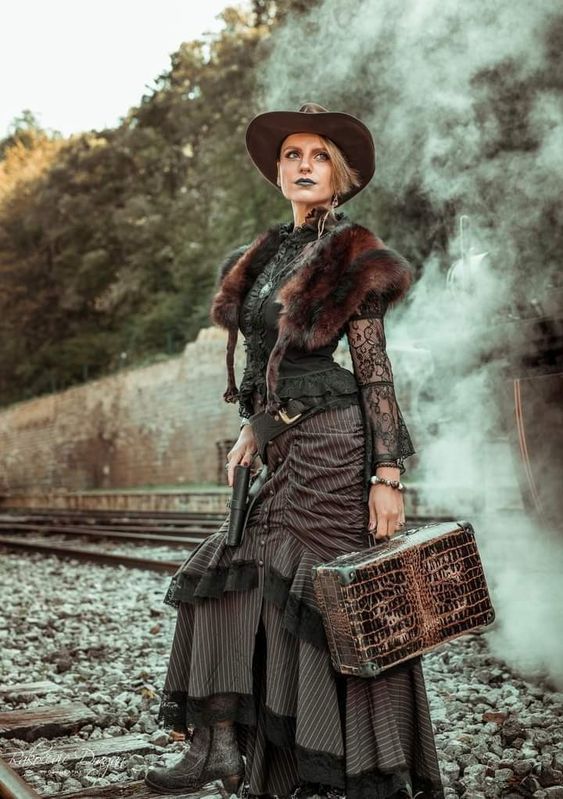 Steampunk Outfits | Ladies Outfits